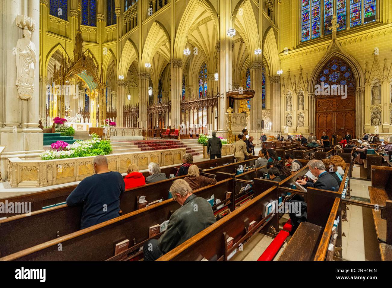 New York. Manhattan. St. Patrick's Cathedral Stock Photo - Alamy
