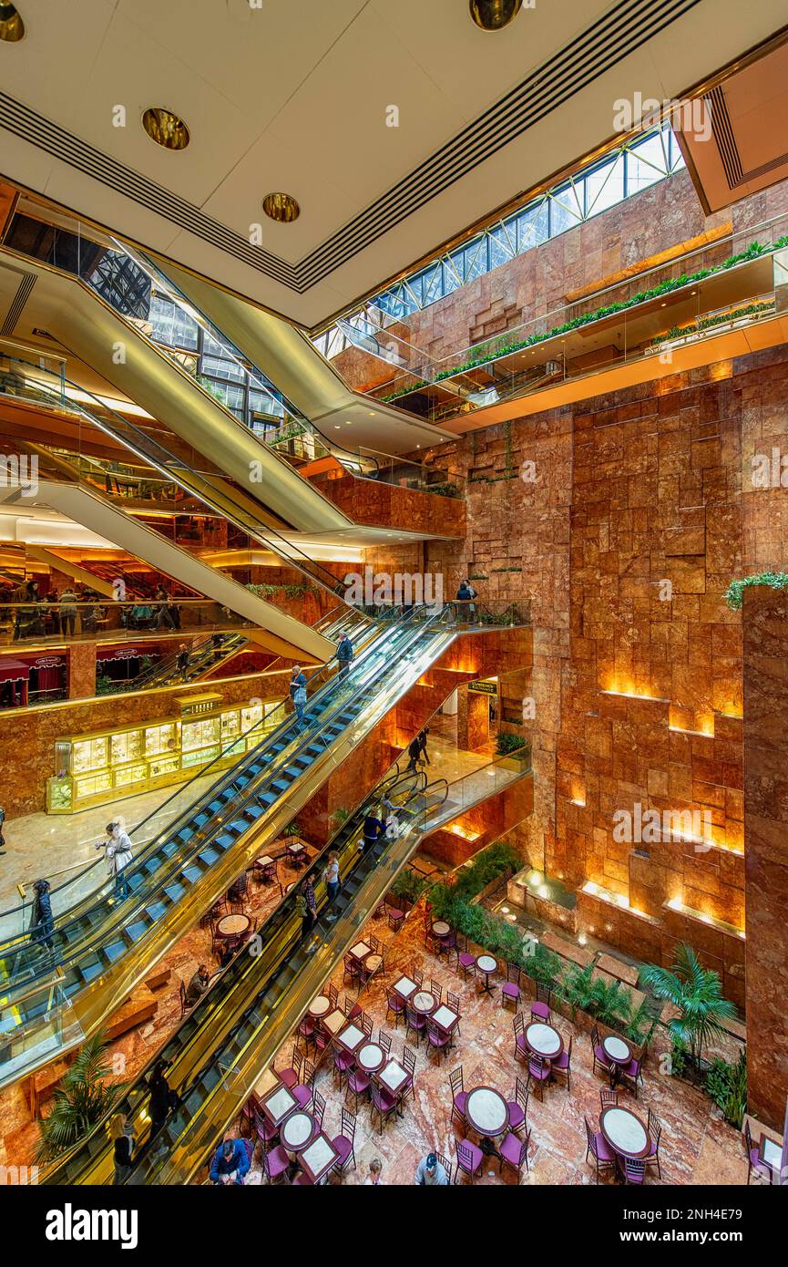 Trump tower interior hi-res stock photography and images - Alamy