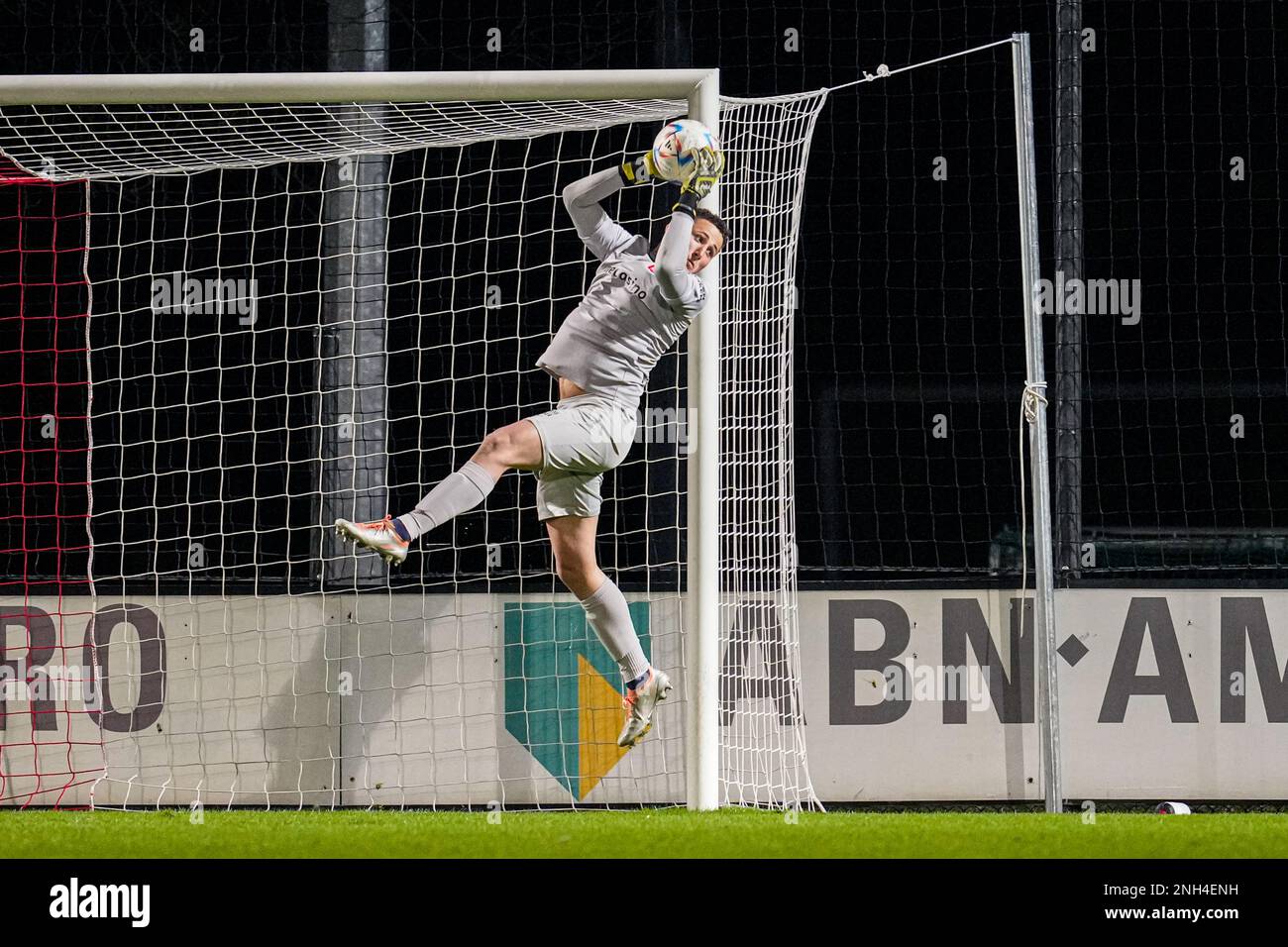 AMSTERDAM, NETHERLANDS - FEBRUARY 20: goalkeeper Romain Matthys of MVV ...