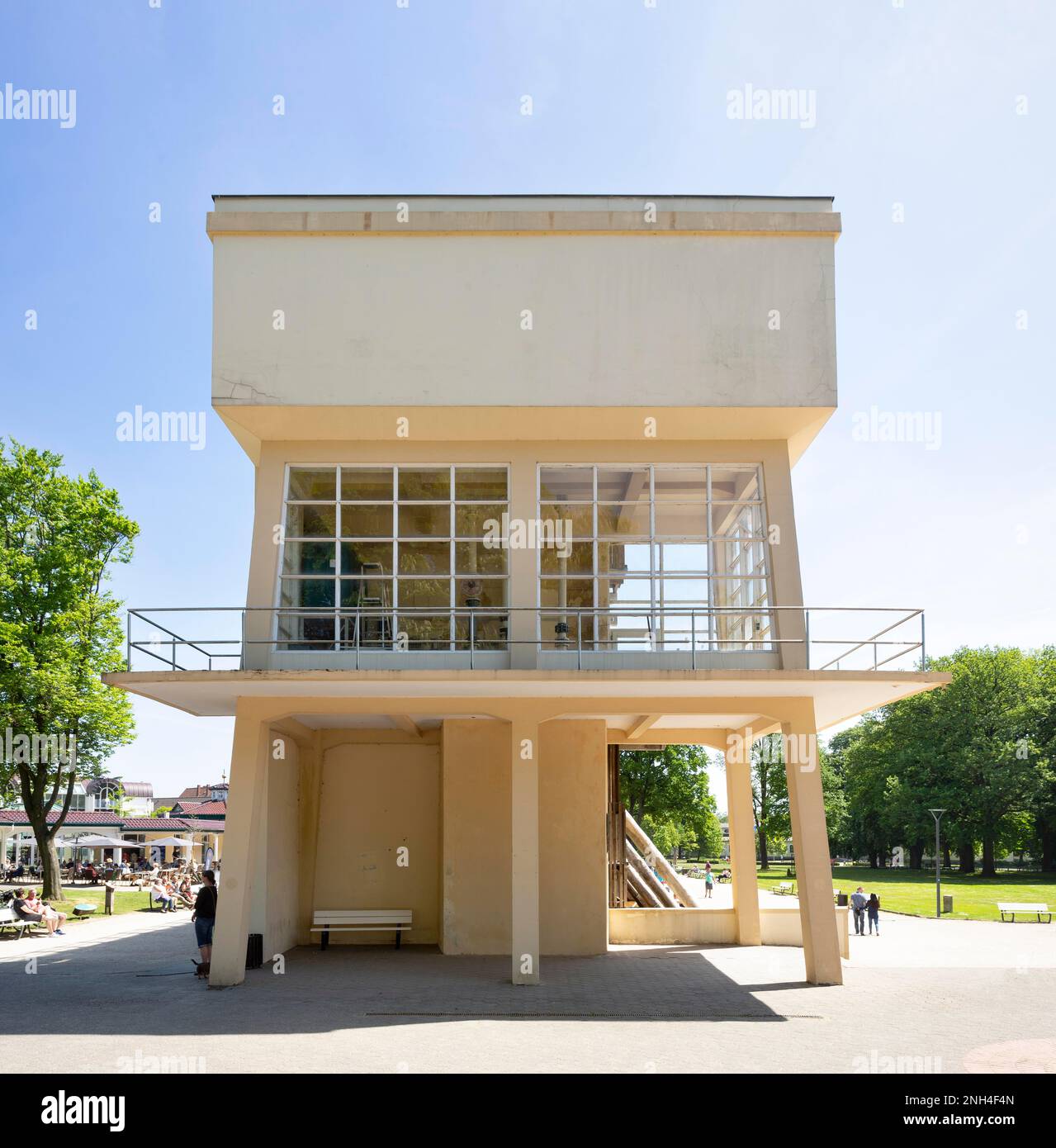 Old graduation house with technical building in the New Objectivity ...