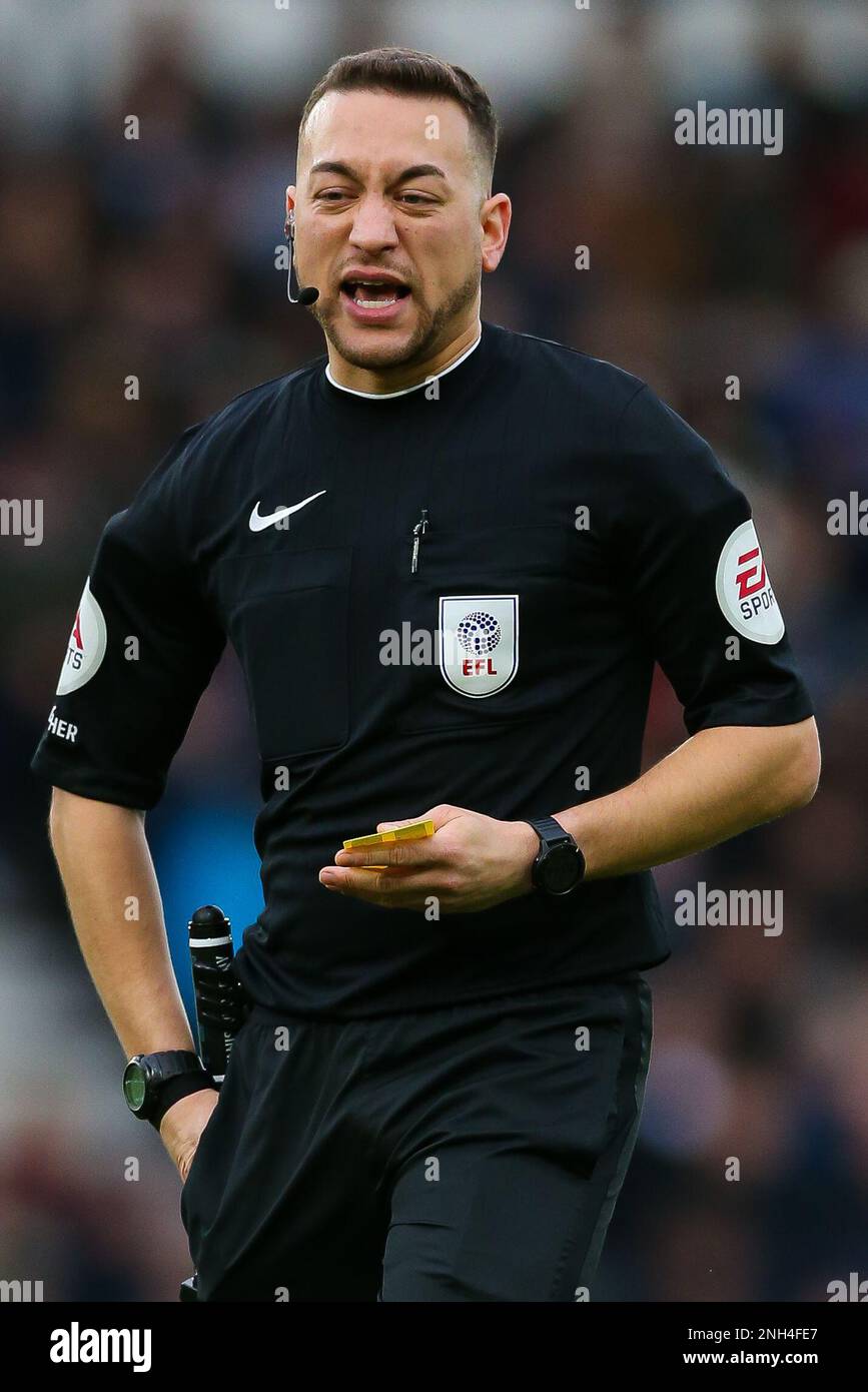 Referee paul howard 2023 hi-res stock photography and images - Alamy