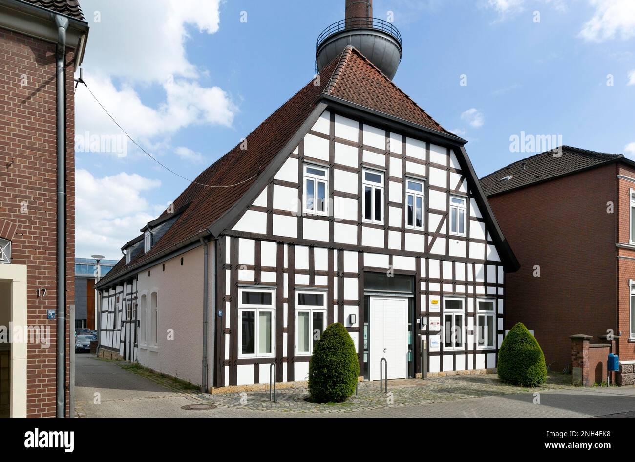 Old pastorate, former rectory from 1721 with modern conversions ...