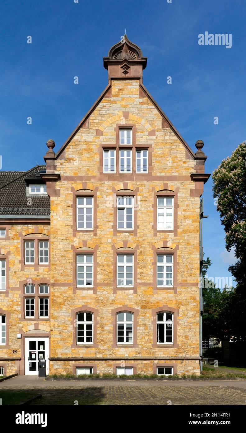 Osnabrueck University of Applied Sciences, Westerberg Campus, former Metz Barracks, Competence ...