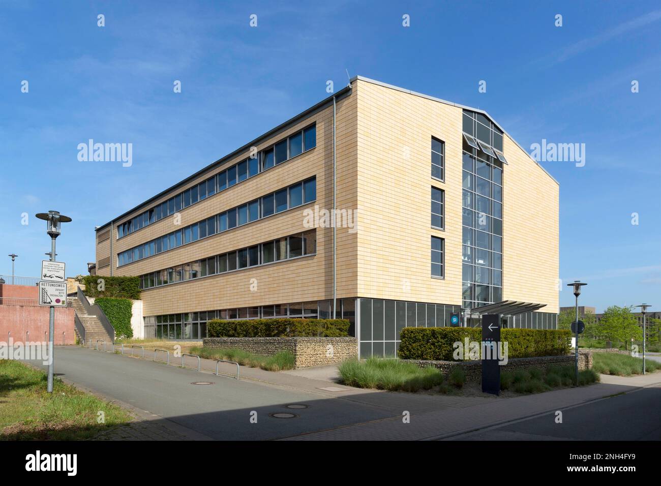 Lab media hi-res stock photography and images - Alamy