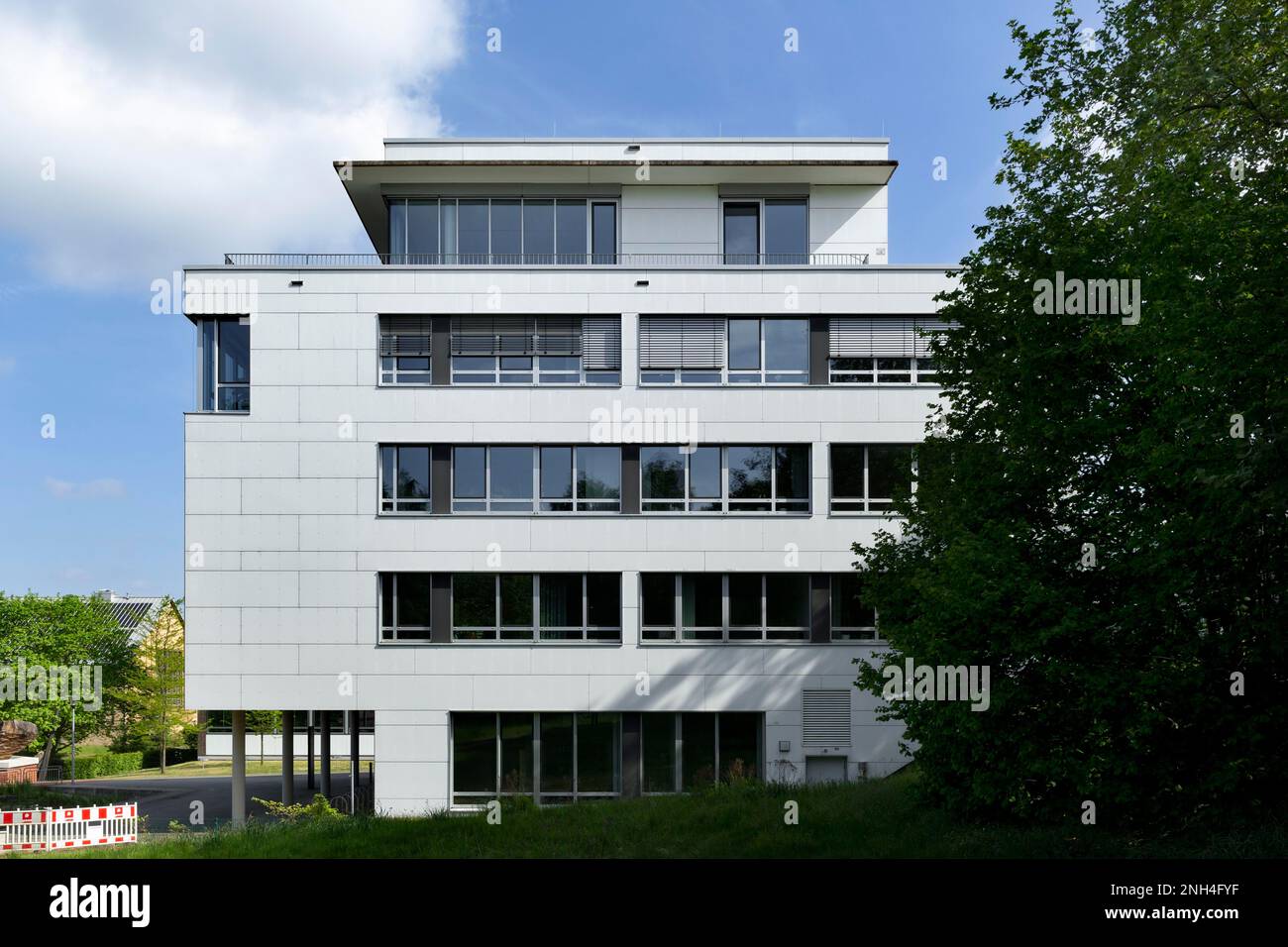 University of applied sciences europe hi-res stock photography and images - Alamy