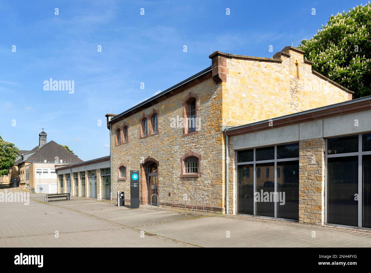 Osnabrueck University of Applied Sciences, Westerberg campus, former Metz barracks, media ...