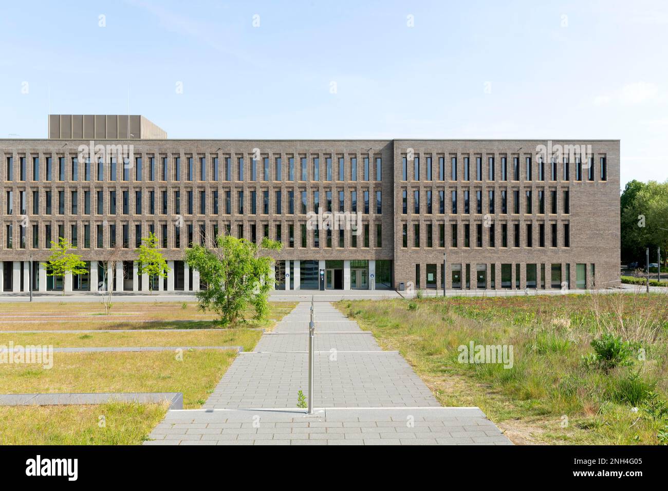 Scientific library hi-res stock photography and images - Alamy