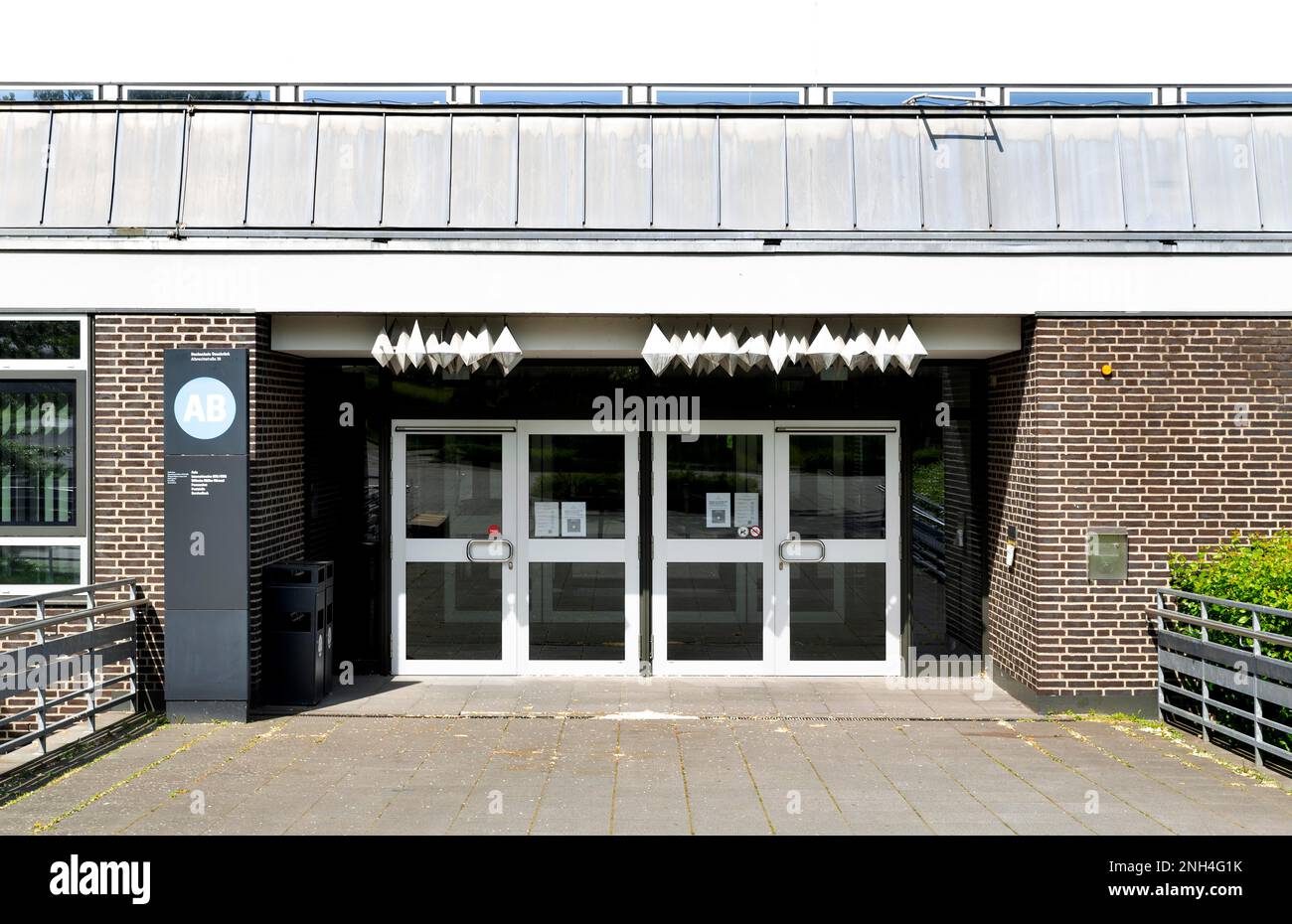 Auditorium university lecture hi-res stock photography and images - Alamy