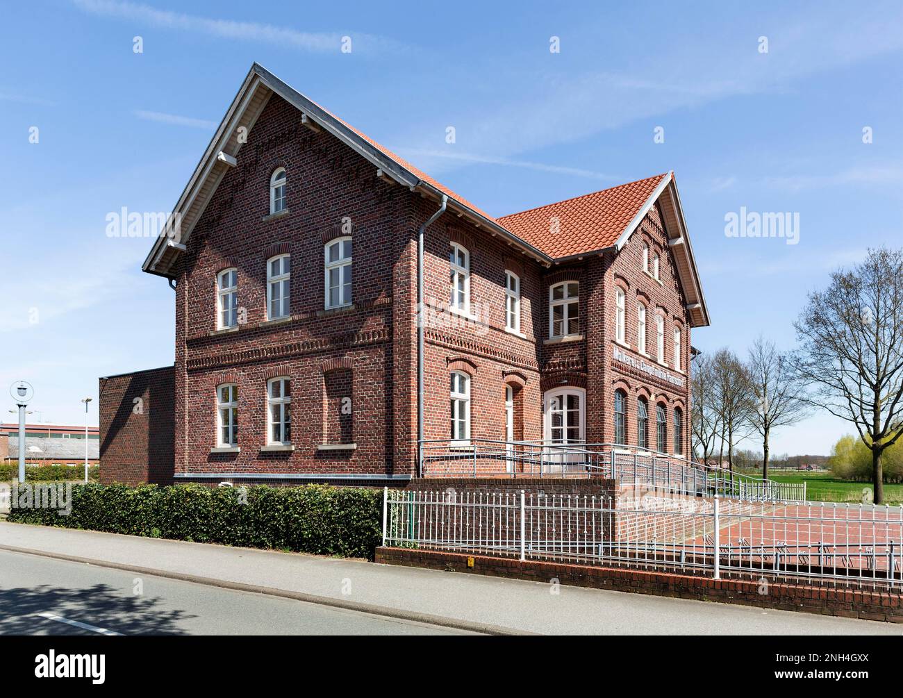 Old dairy hi-res stock photography and images - Alamy