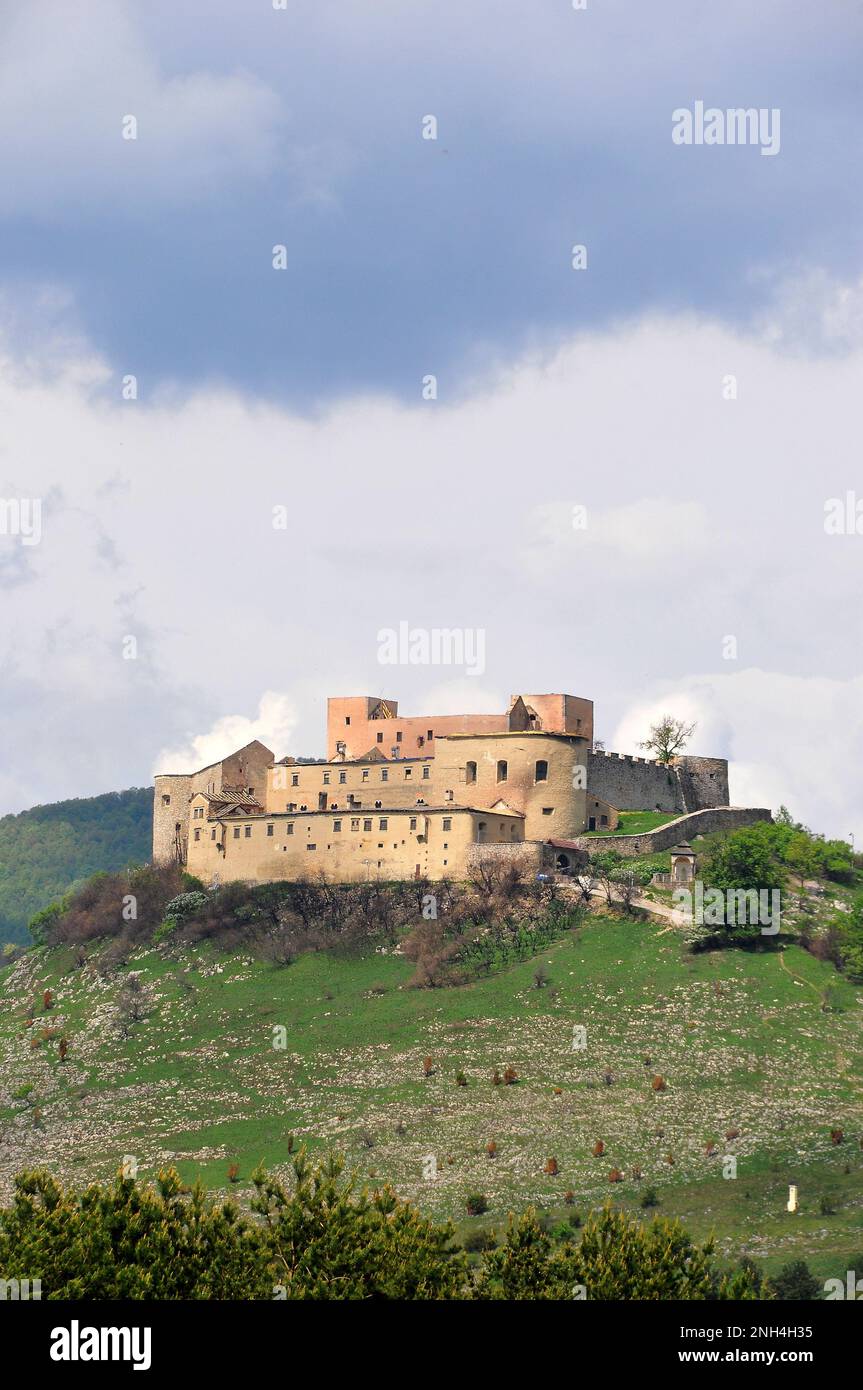 Krásna Hôrka Castle, Hrad Krásna Hôrka, Krasznahorka vára, Košice ...