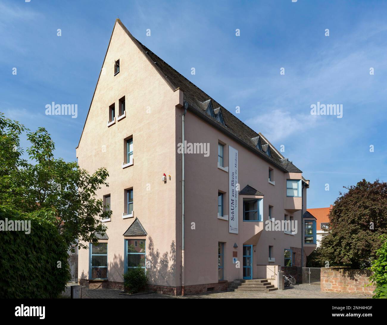 Rashi House in the Jewish quarter, former Talmud school, hospital and ...