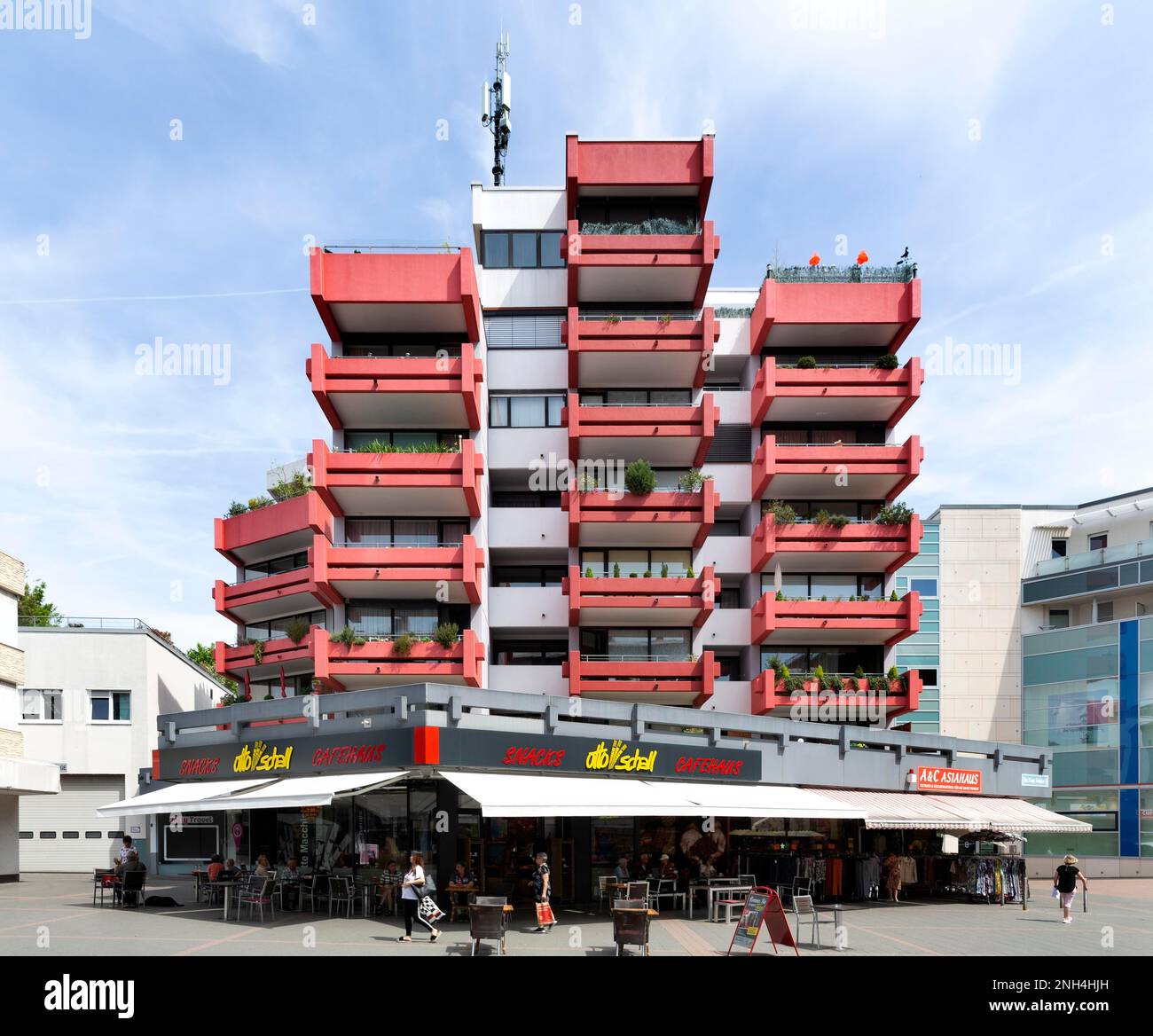 Residential and commercial building, Am Roemischen Kaiser, Worms ...