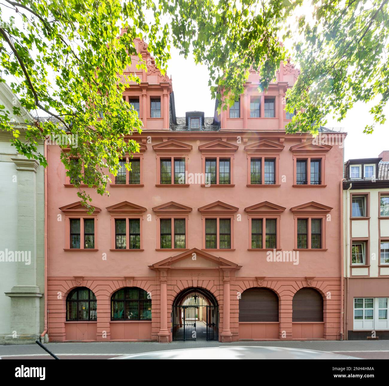 Rotes Haus, Renaissance-style town house, parish hall of the ...
