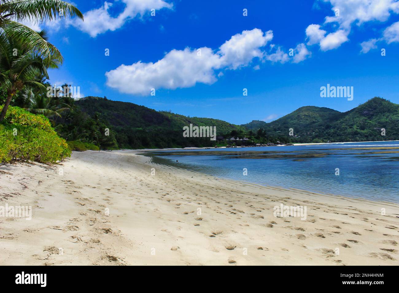 Stunning views of the tropical beach at Baie Lazare, Mahe Island ...