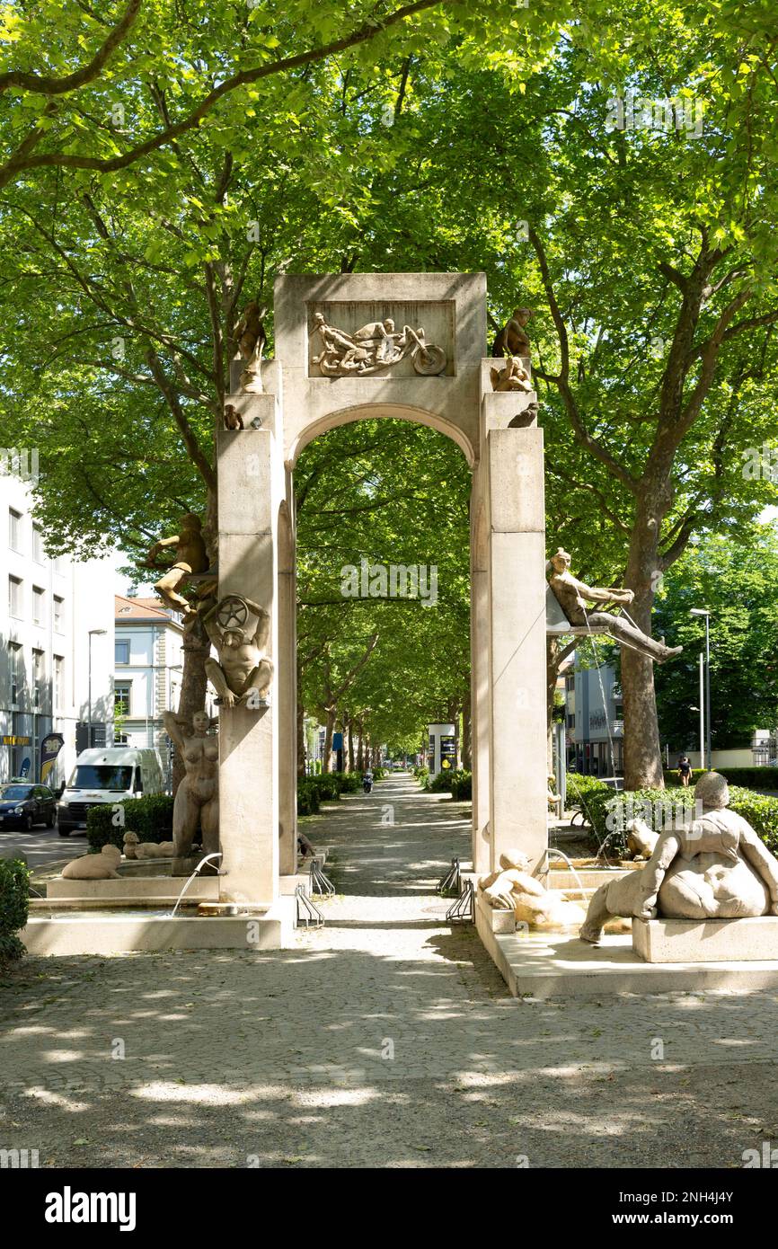Peter Lenk Fountain, fountain with archway on the grass verge of the ...