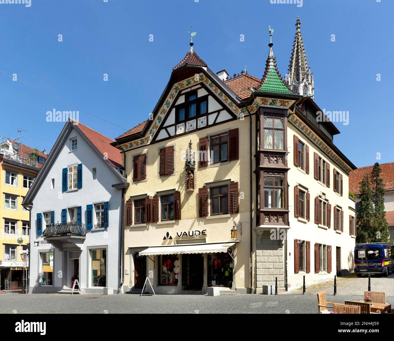 Residential and commercial building, Hofhalde, Constance, Baden ...