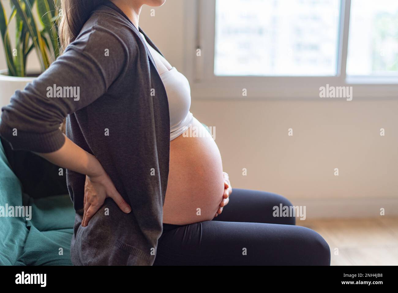 Pregnant labor hi-res stock photography and images - Alamy