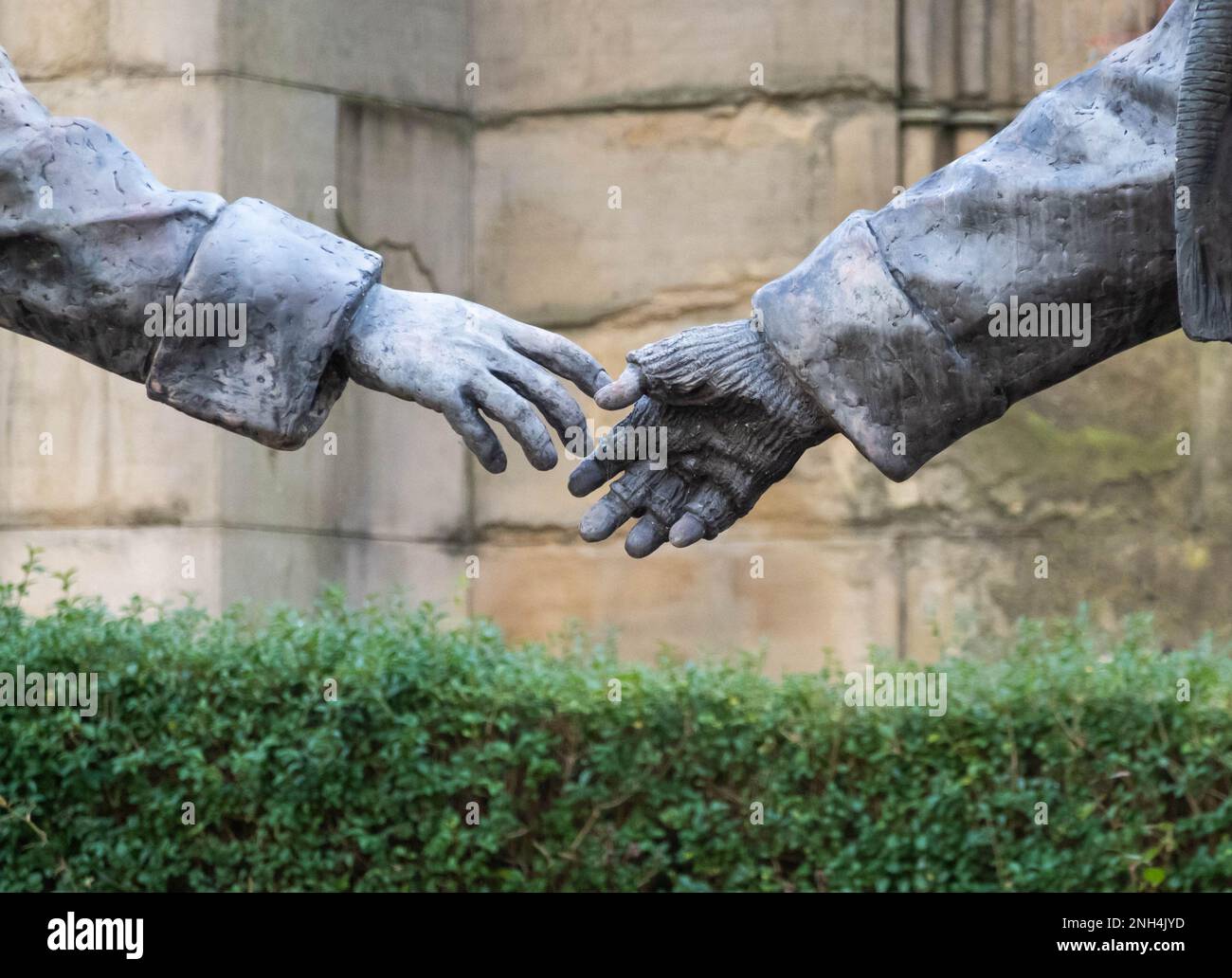 Christmas truce sculpture hi-res stock photography and images - Alamy