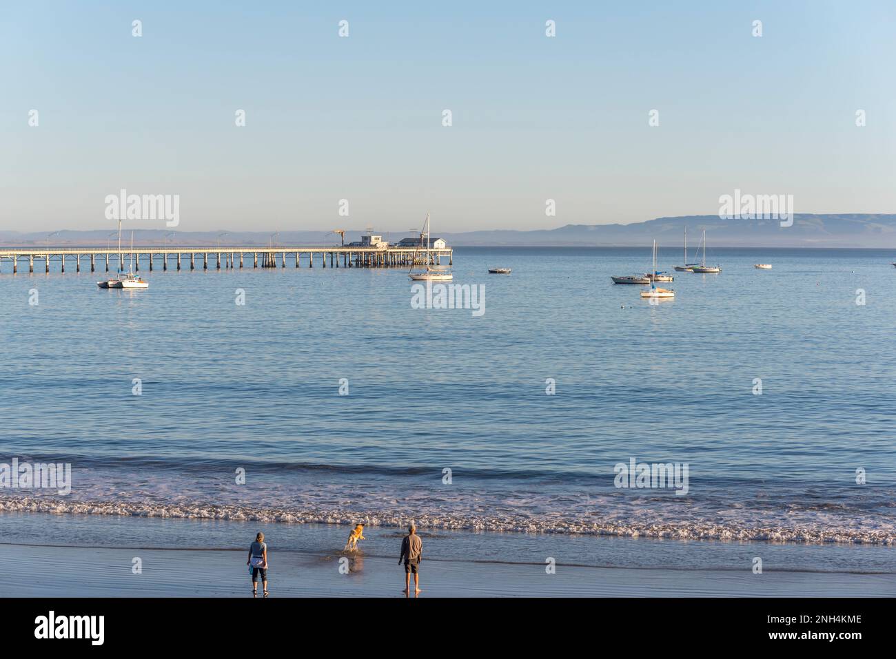 Olde port beach hi-res stock photography and images - Alamy