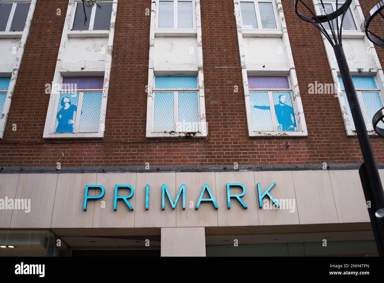 primark exterior building in city centre Stock Photo - Alamy
