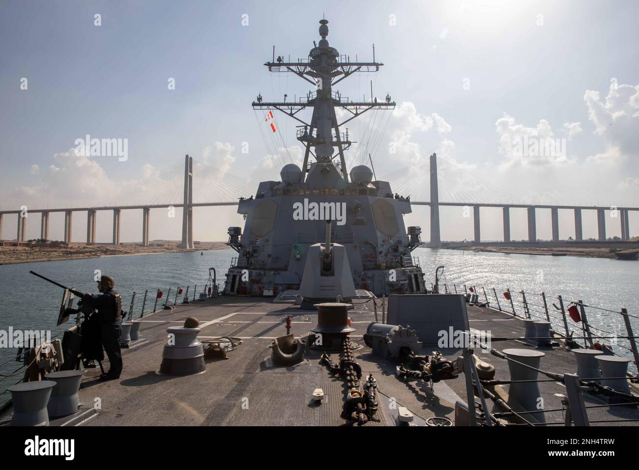 221213-N-EH998-1069 SUEZ CANAL (Dec. 13, 2022) Guided-missile destroyer ...