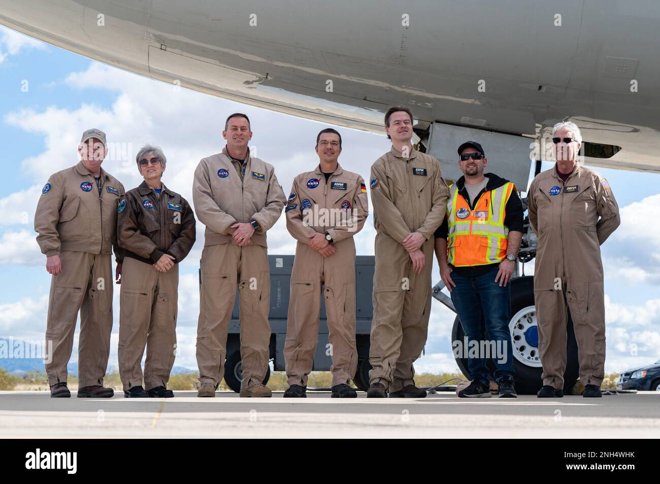 The final flight crew for NASA's Stratospheric Observatory for Infrared ...
