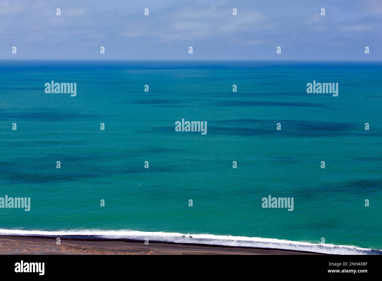 The scenic view of green color Pacific Ocean as seen from Bluff Hill ...