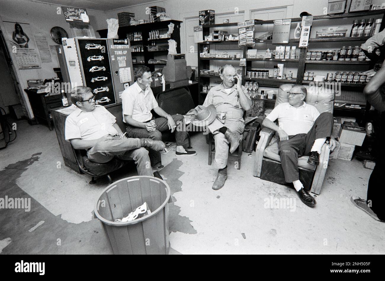 Billy Carter (left) and his "good old boy" friends have an early ...