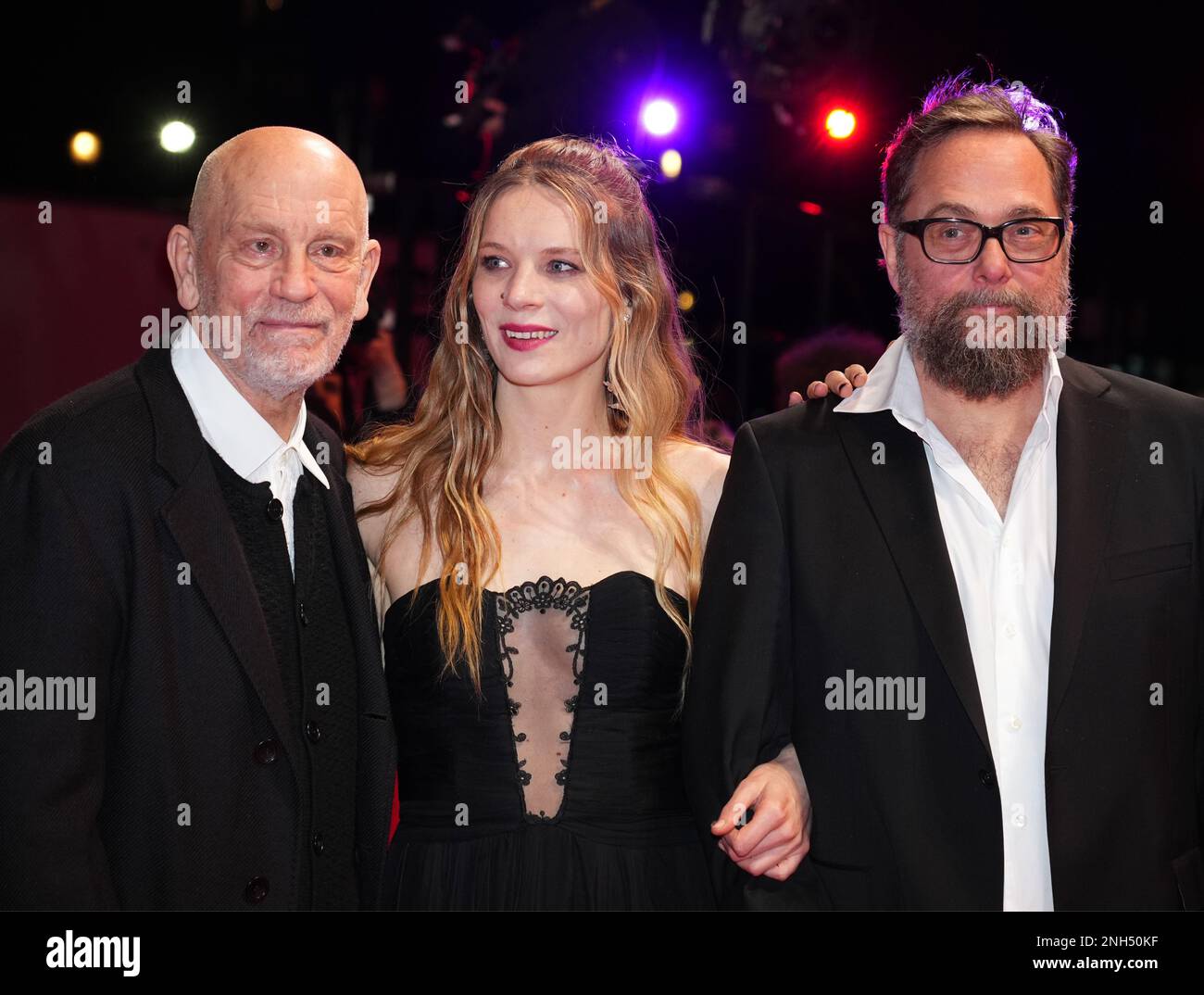 Berlin, Germany. 20th Feb, 2023. Actors John Malkovich (l) and Lilith ...