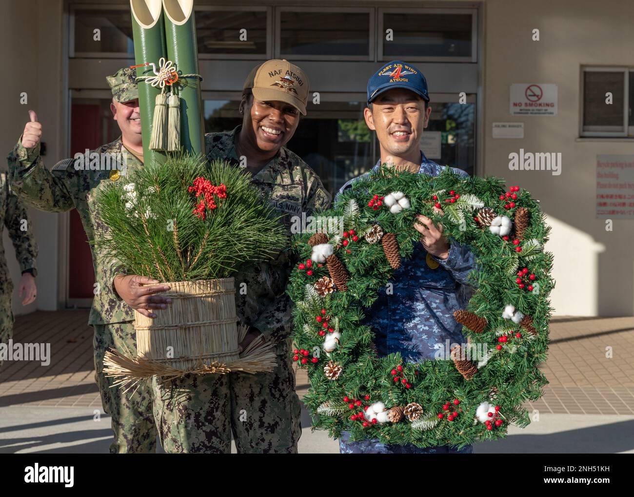 21214-N-VI040-1074 ATSUGI, Japan (Dec. 14, 2022) Command Master Chief ...
