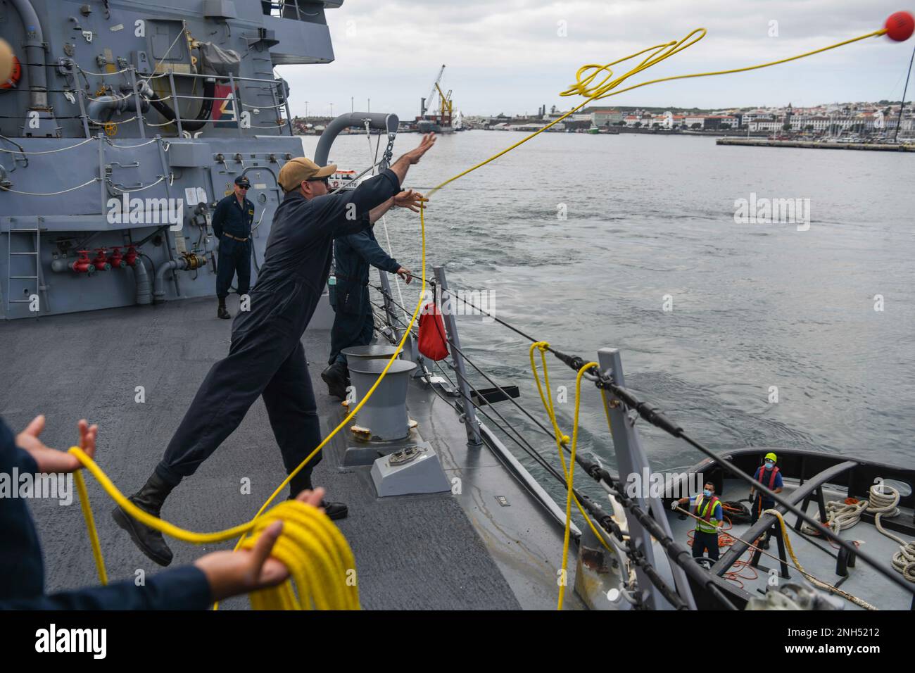 Sonar ball hi-res stock photography and images - Alamy