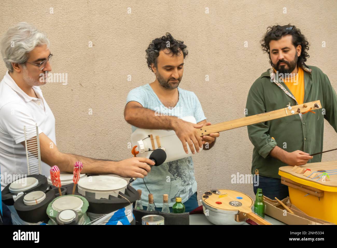 activities events in Turkey. Music class showing crafts, musical ...