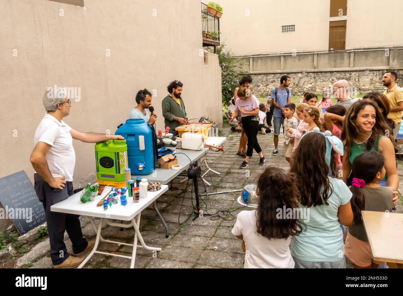 Childrens activities events in Turkey. Instructors entertainers showing ...