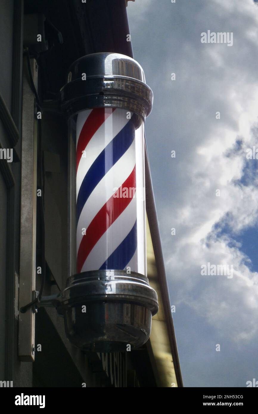 Barbers pole hi-res stock photography and images - Alamy