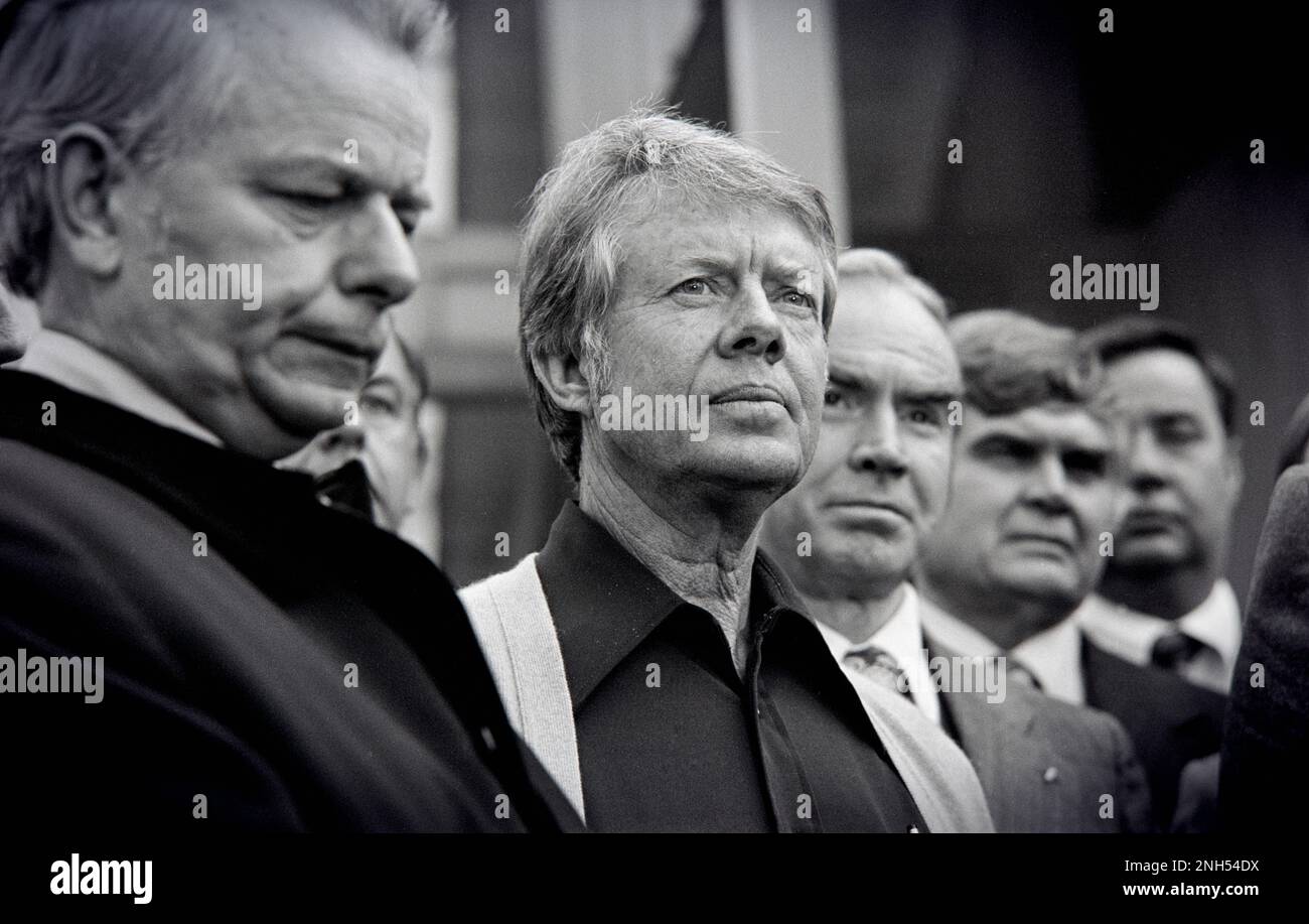 President elect Jimmy Carter and Vice President elect Walter Mondale ...