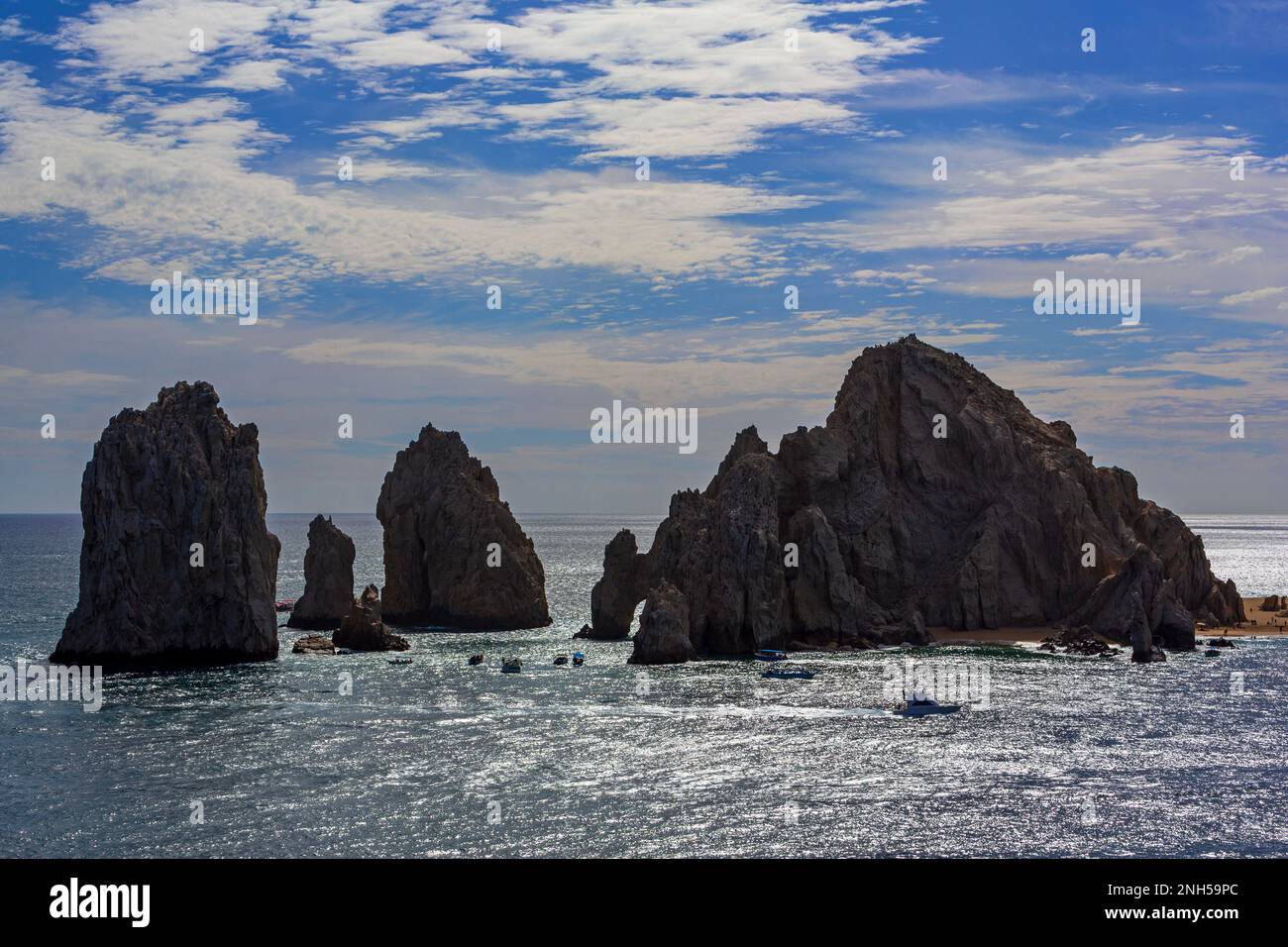 Coastal arch of cabo san lucas, mexico hi-res stock photography and ...