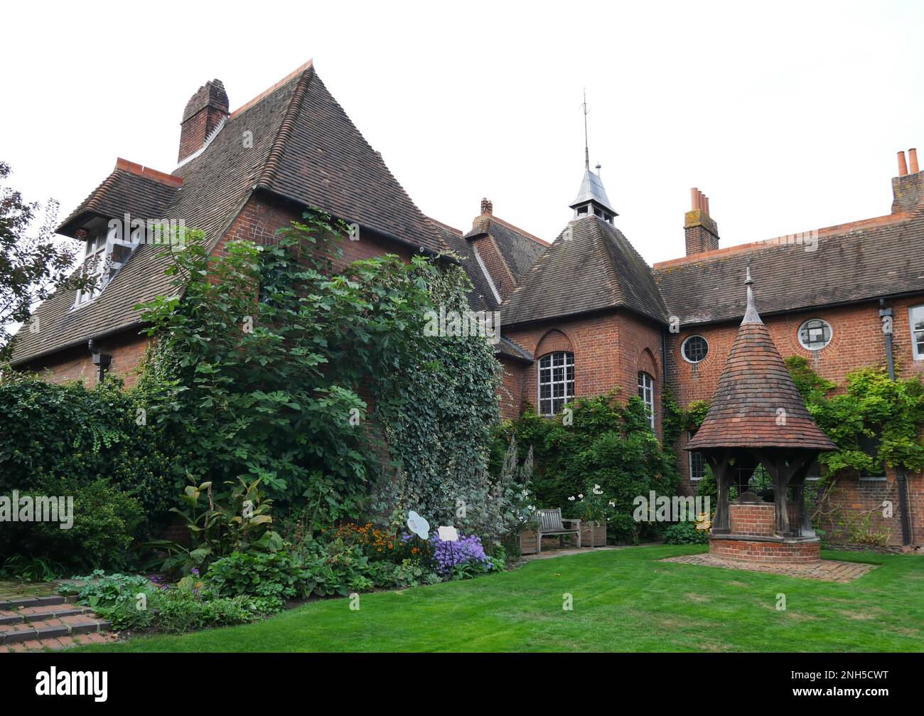 Red House, Bexleyheath, Kent, England Stock Photo - Alamy