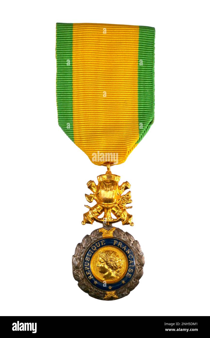 The Médaille militaire ( English: Military Medal), model of the 5th ...