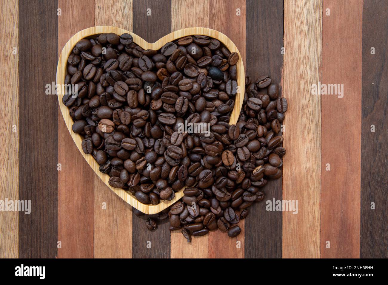 Bean shaped tray hi-res stock photography and images - Alamy