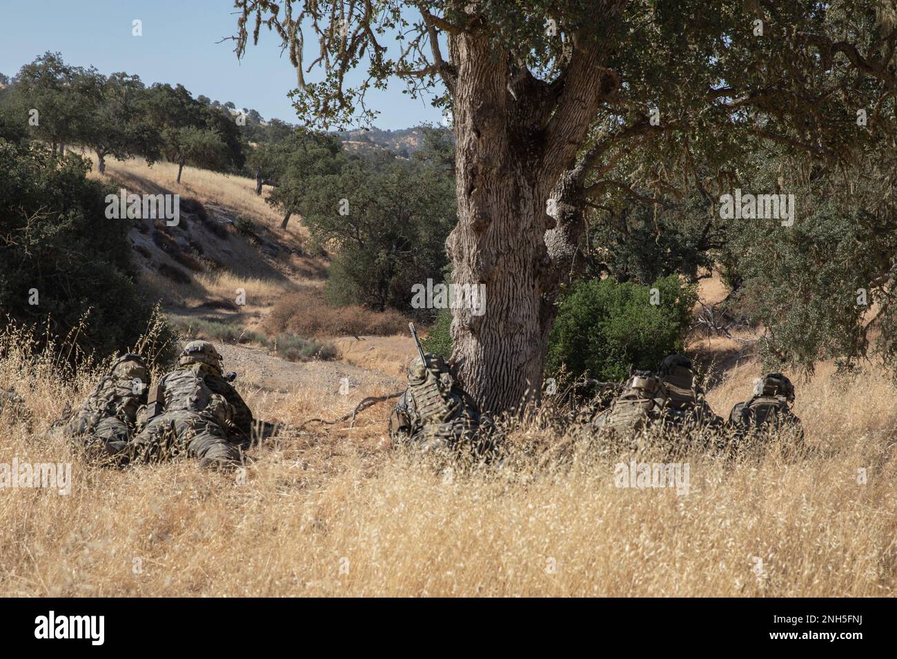 U.S. Army Soldiers assigned to 1st Battalion, 23rd Infantry Regiment ...