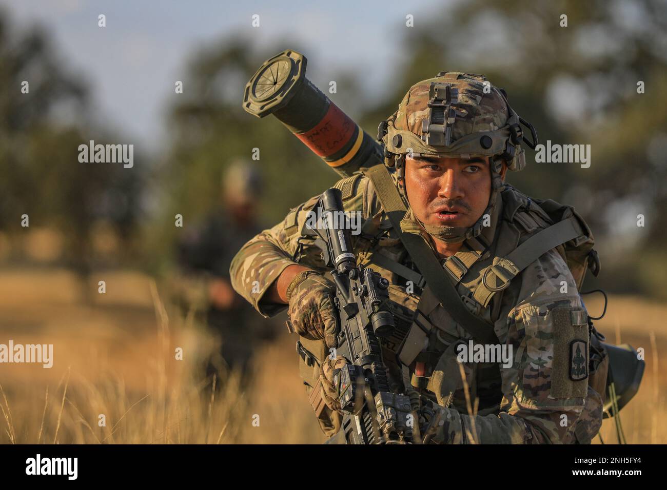 Arizona Army National Guard Spc. Juan Lopez, an infantryman assigned to ...