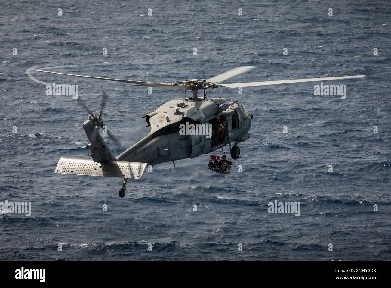 220717-N-MZ836-1789 ATLANTIC OCEAN (July17, 2022) Hospital Corpsman 2nd ...