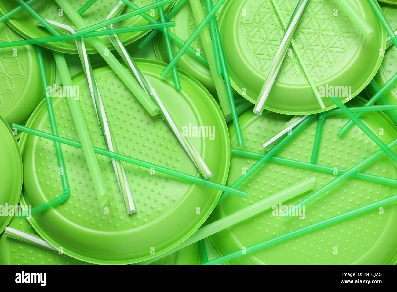 Plastic items hi-res stock photography and images - Alamy