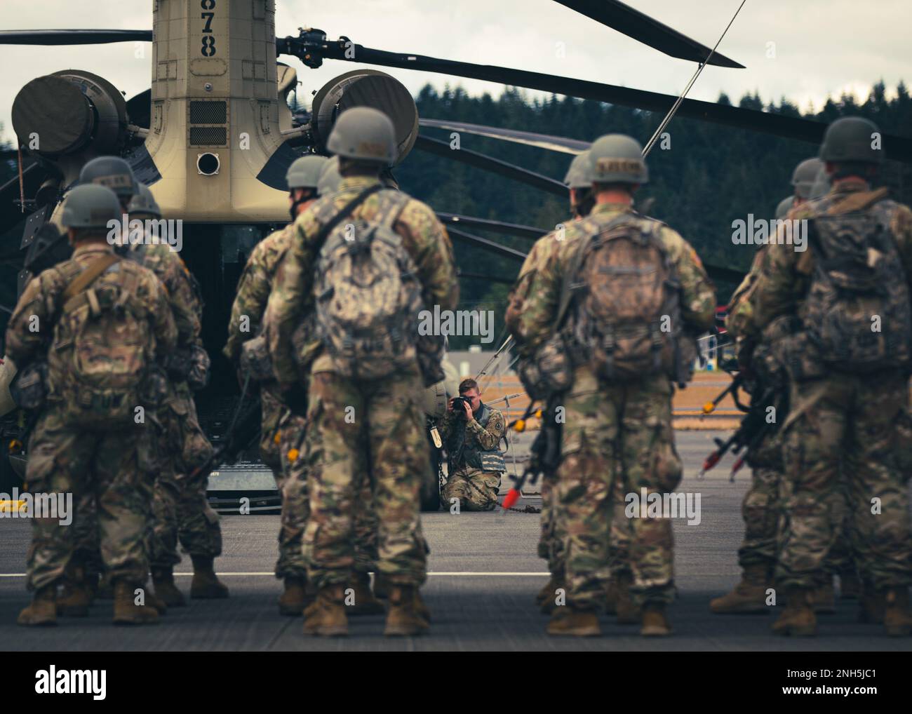 Troop boarding hi-res stock photography and images - Alamy