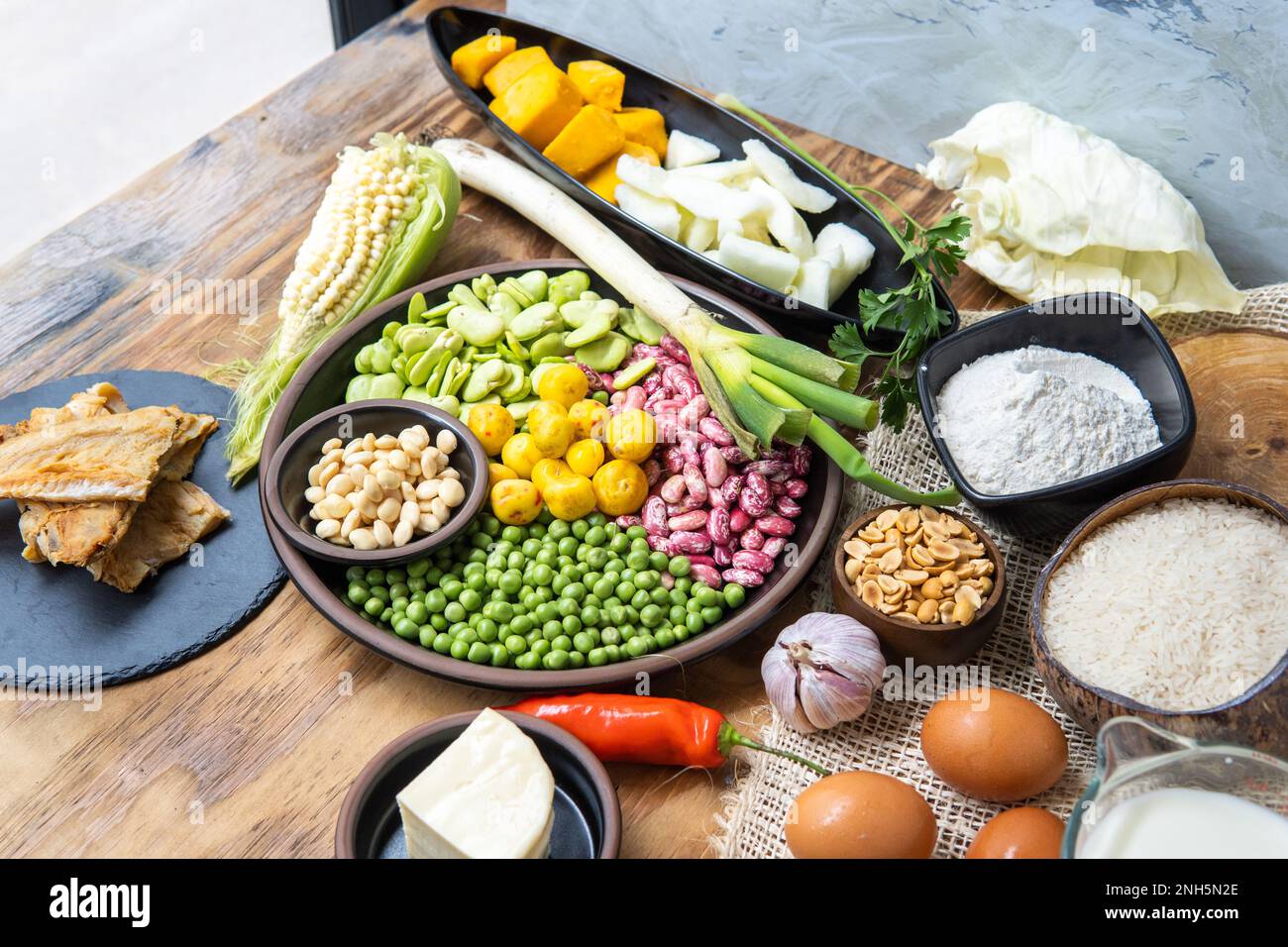 Ingredients for preparing fanesca next to a window Stock Photo - Alamy