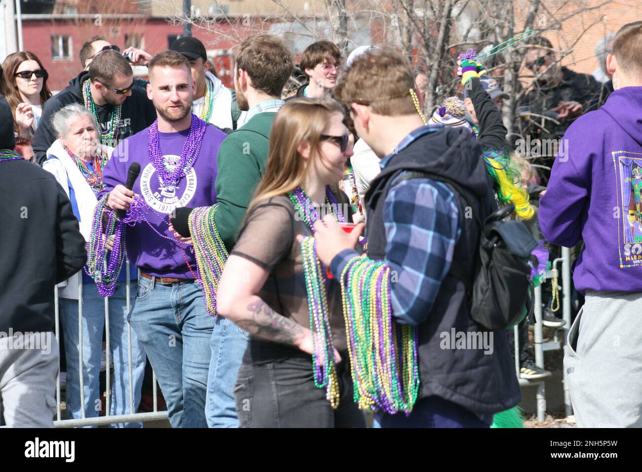 St. Louis Mardi Gras 2023 Bud Light Parade 2023 in Soulard-St. Louis ...