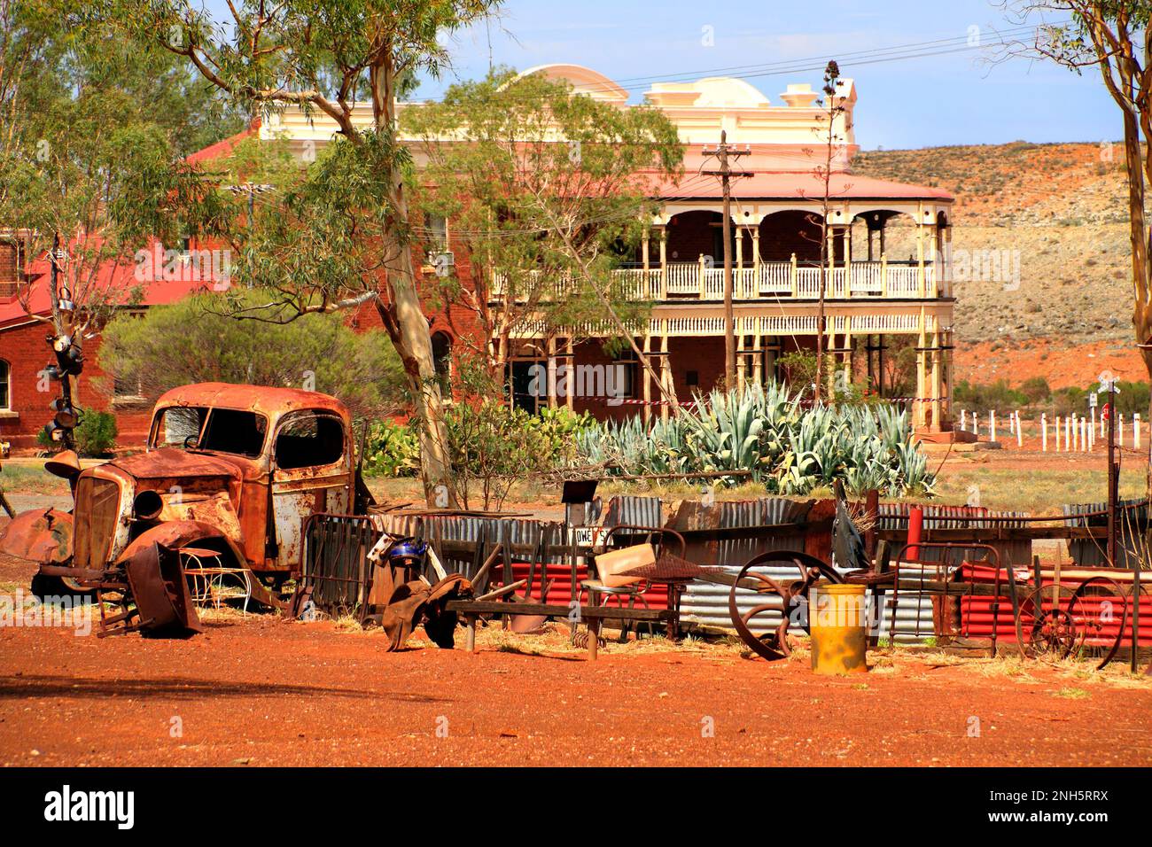 The State Hotel, Gwalia historical gold mining town, Leonora, Western ...