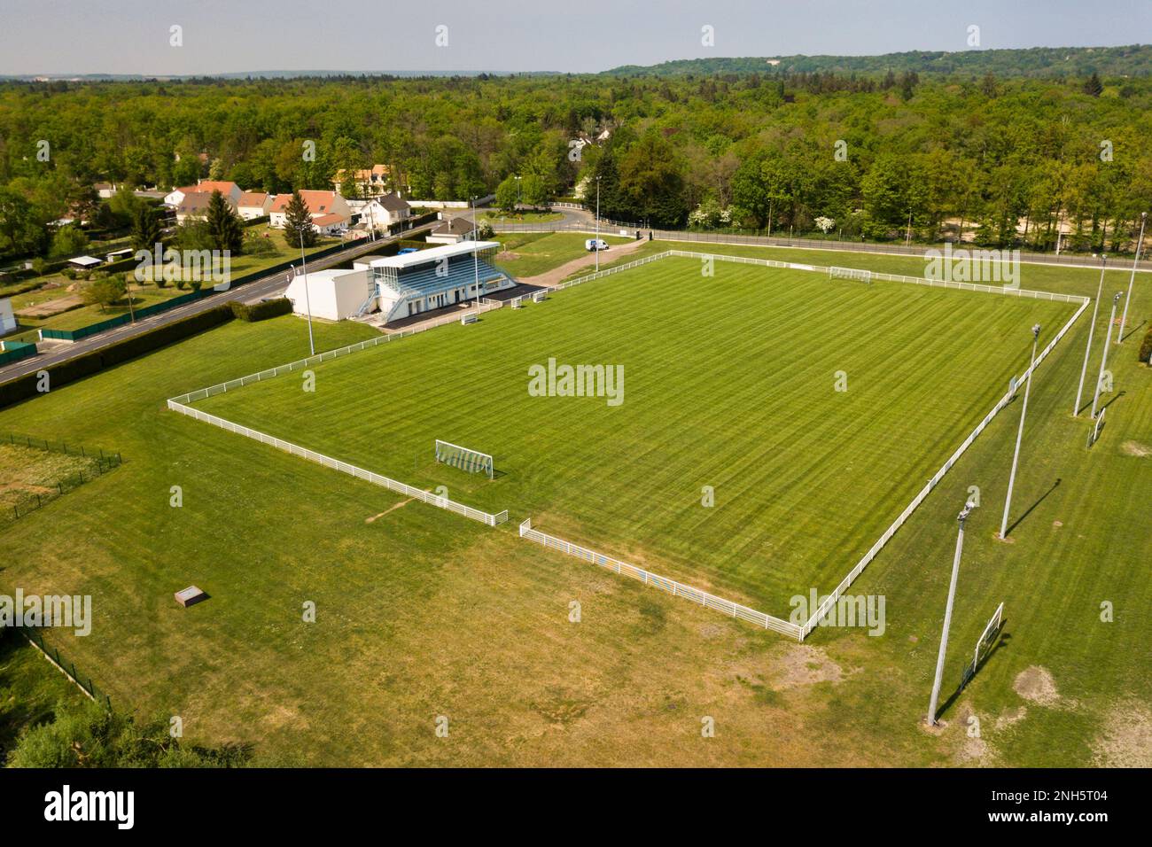 Aerial view of Empty Green football pitch - soccer game Stock Photo - Alamy