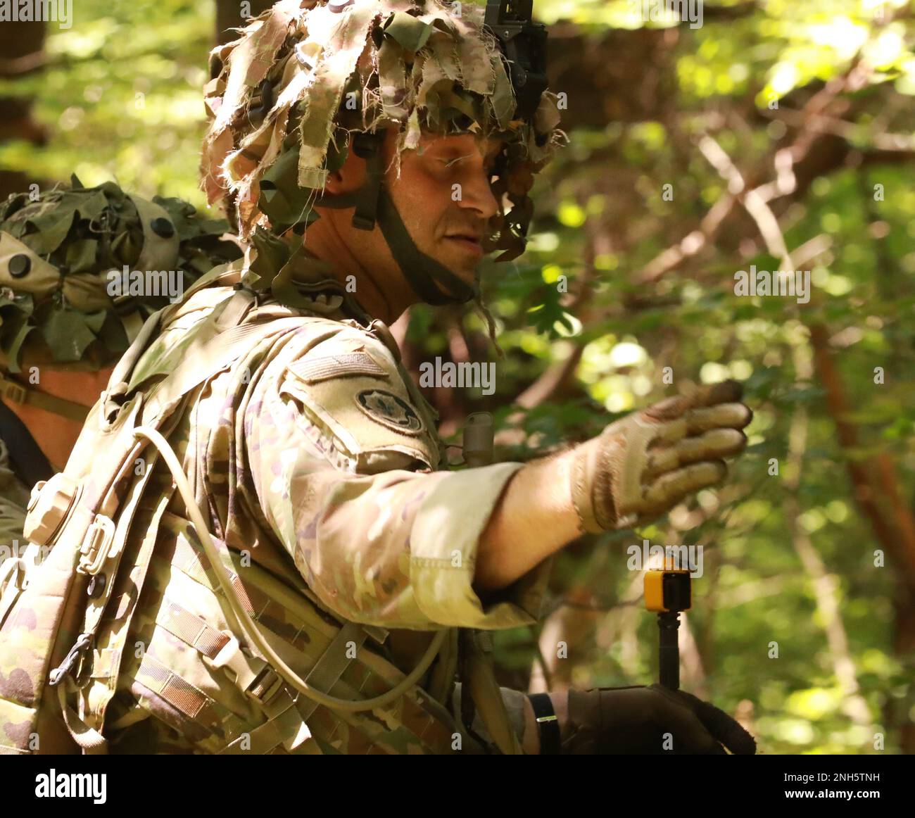 U.S. Army Soldiers assigned to Charlie Company, 1st Battalion, 181st ...