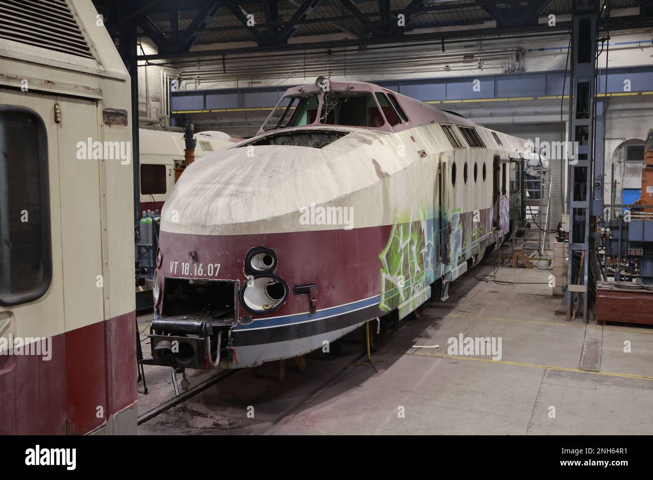 Halberstadt, Germany. 15th Feb, 2023. A power car of the VT 18.16, an ...